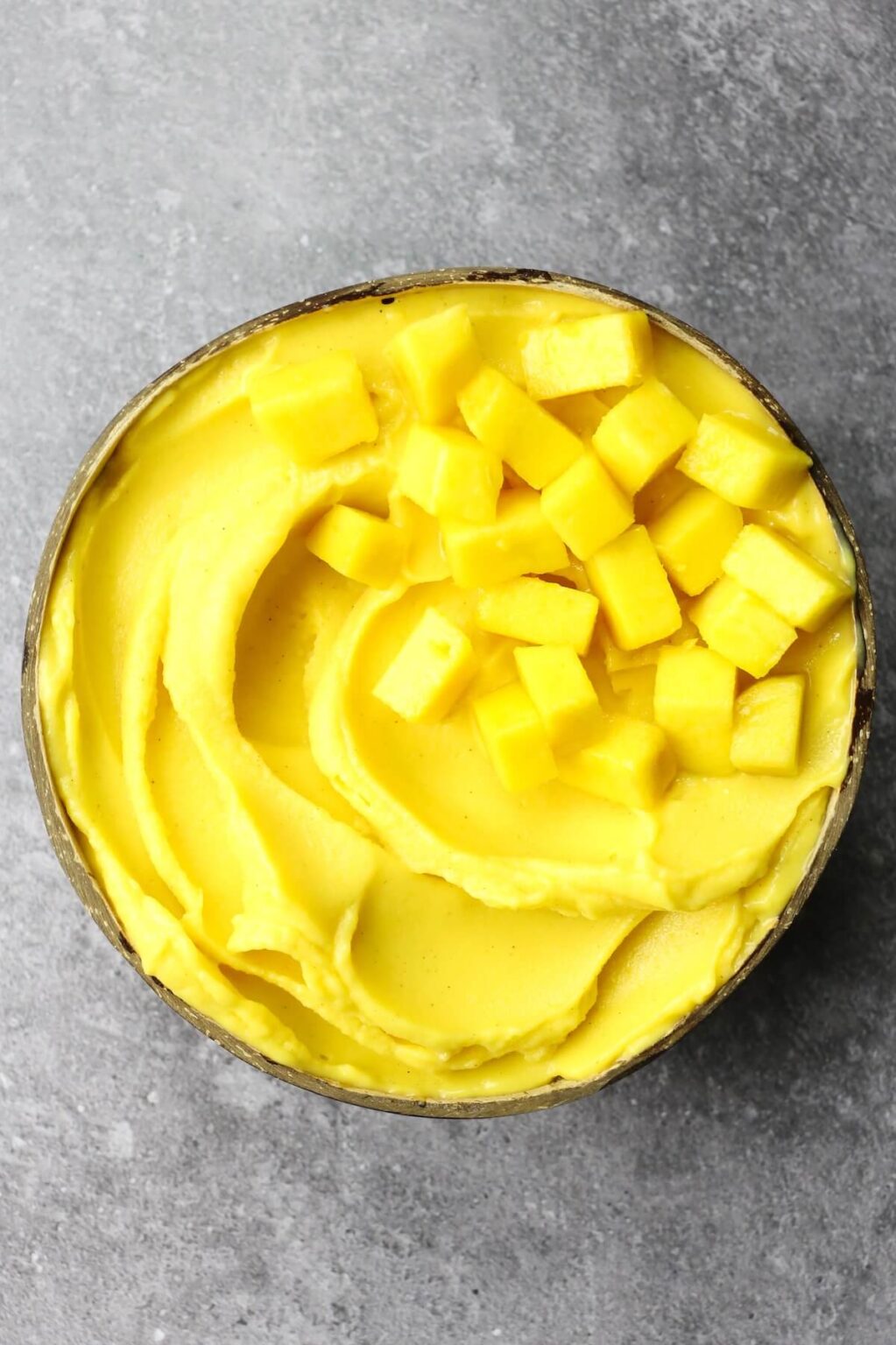 Thick Mango Smoothie Bowl (No Banana)